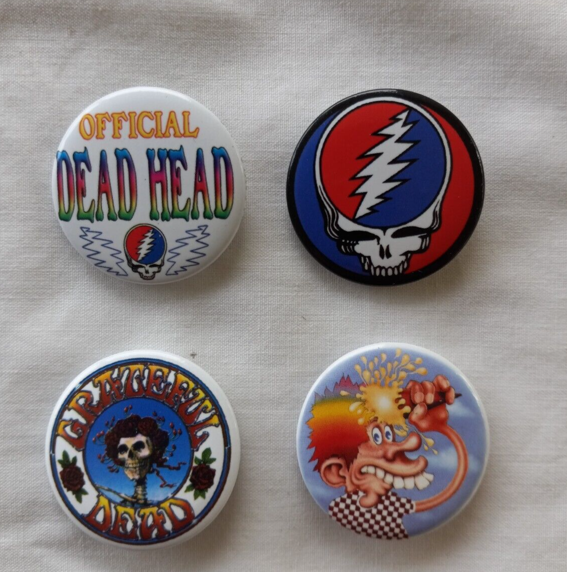 The Grateful Dead Button Pin Set Licensed 4pc Lot #1 Stealy Bertha ...