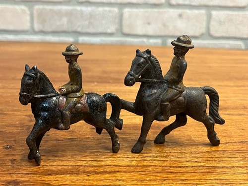 Antique 1930s Grey Iron Cast Toy Royal Canadian Mountie Soldier Horse ...