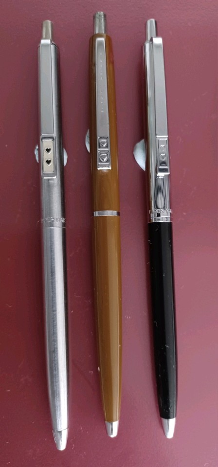 Collection Of Ball Point Pens Vintage. Parker, Paper Mate, Platinum ...