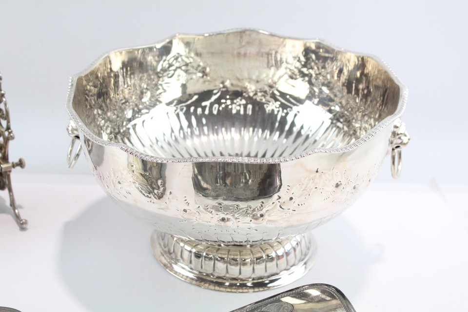 Silver Plate Wine Cooler Shell Toast Holder Toast Rack Vintage 4835g ...