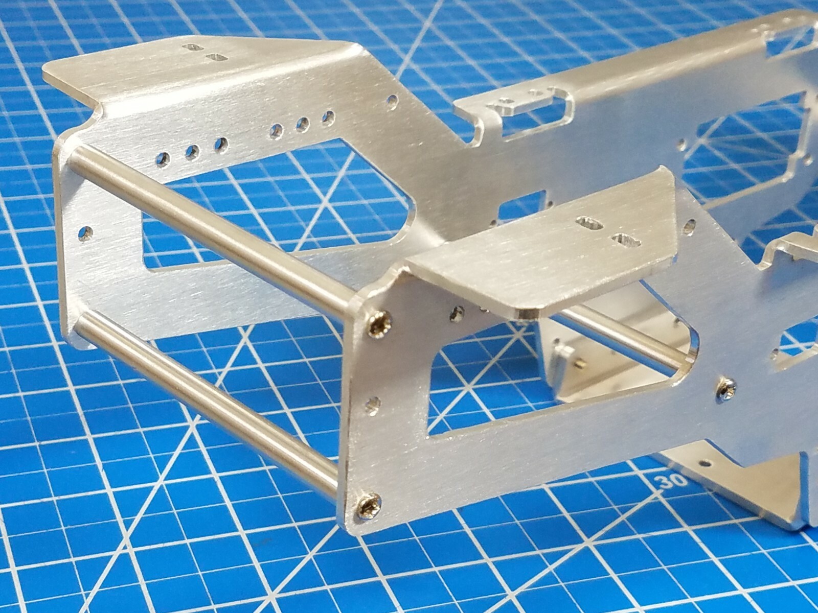 Custom Aluminium Chassis Deck Frame Tamiya R/C 1/10 Clodbuster Bullhead ...