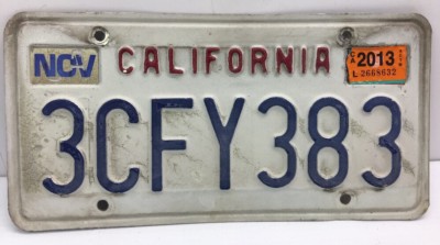VINTAGE CALIFORNIA LICENSE PLATE Red/white & BLUE LETTERS~3CFY383~Free ...