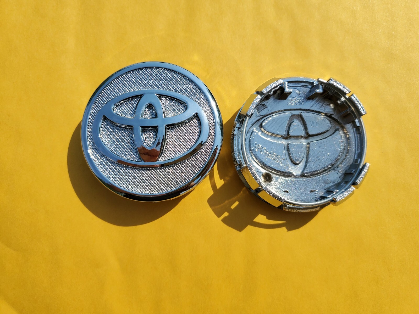 4x TOYOTA 57mm Wheel Center Caps- Corolla, Prius, Yaris- Satisfaction ...