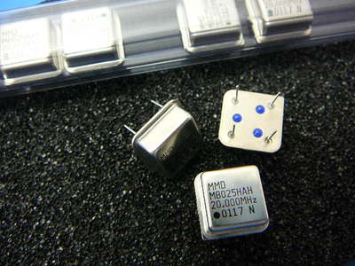MMD Components MB025HAH 20MHz Crystal Oscillator 1-CH 4-Pin DIP **NEW ...