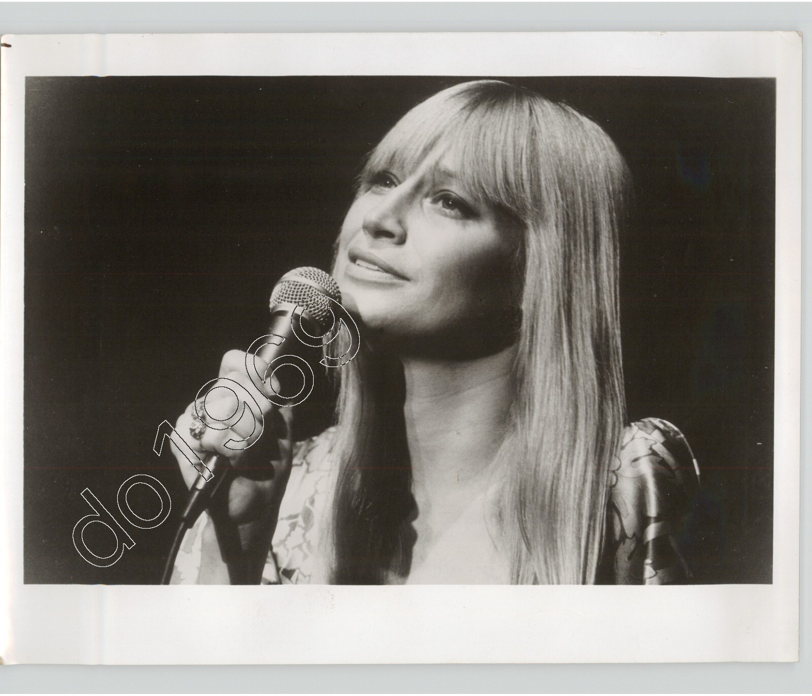 VINTAGE Press Photo of American Folk Singer Songwriter MARY TRAVERS ...