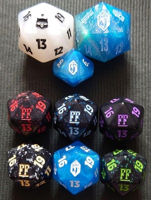 MTG out of print 20-sided crystal dice etc. Complete set of 9 fin ff ...