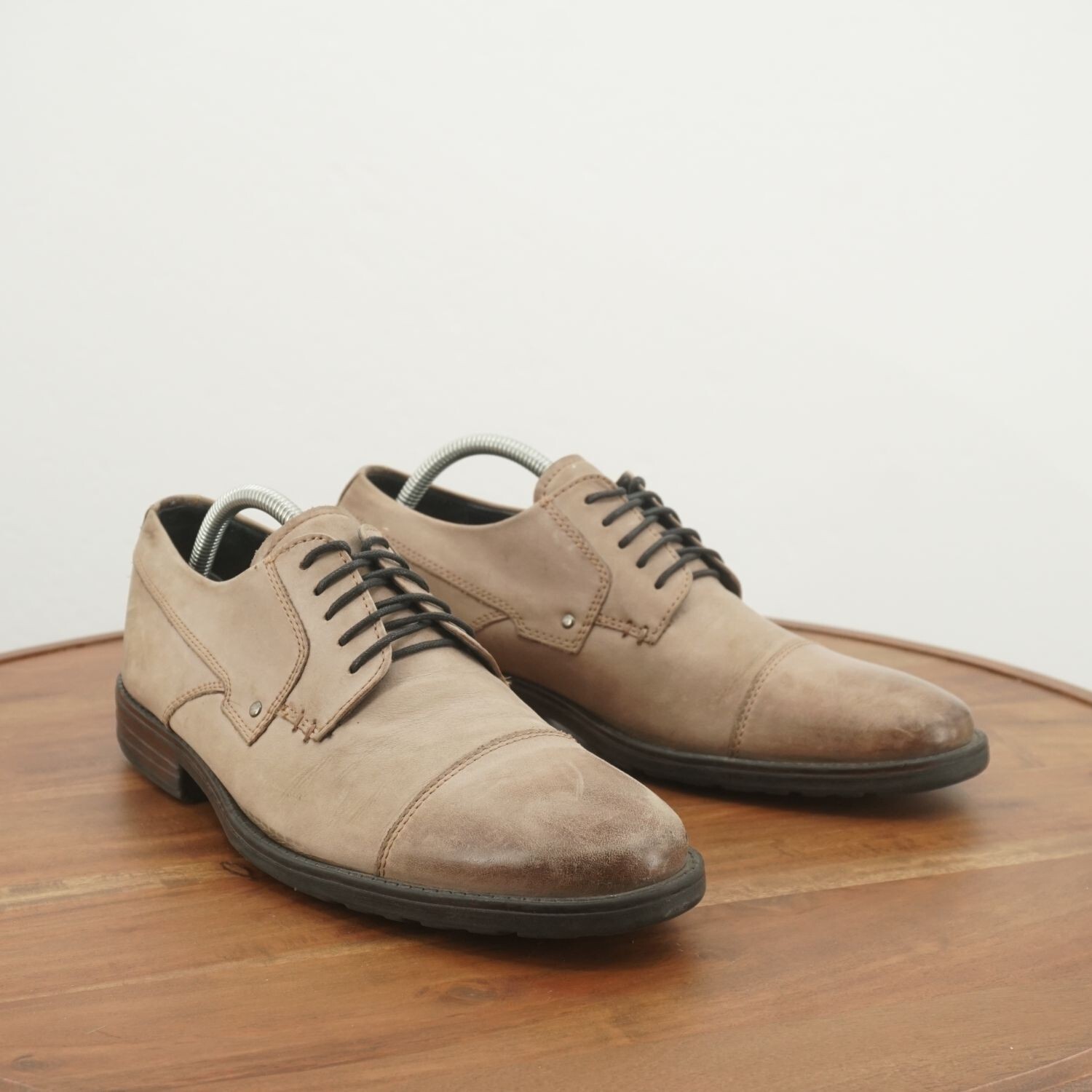 Clarks Mens Denton Oxfords Dress Shoes Cap Toe Beige Leather Burnished ...