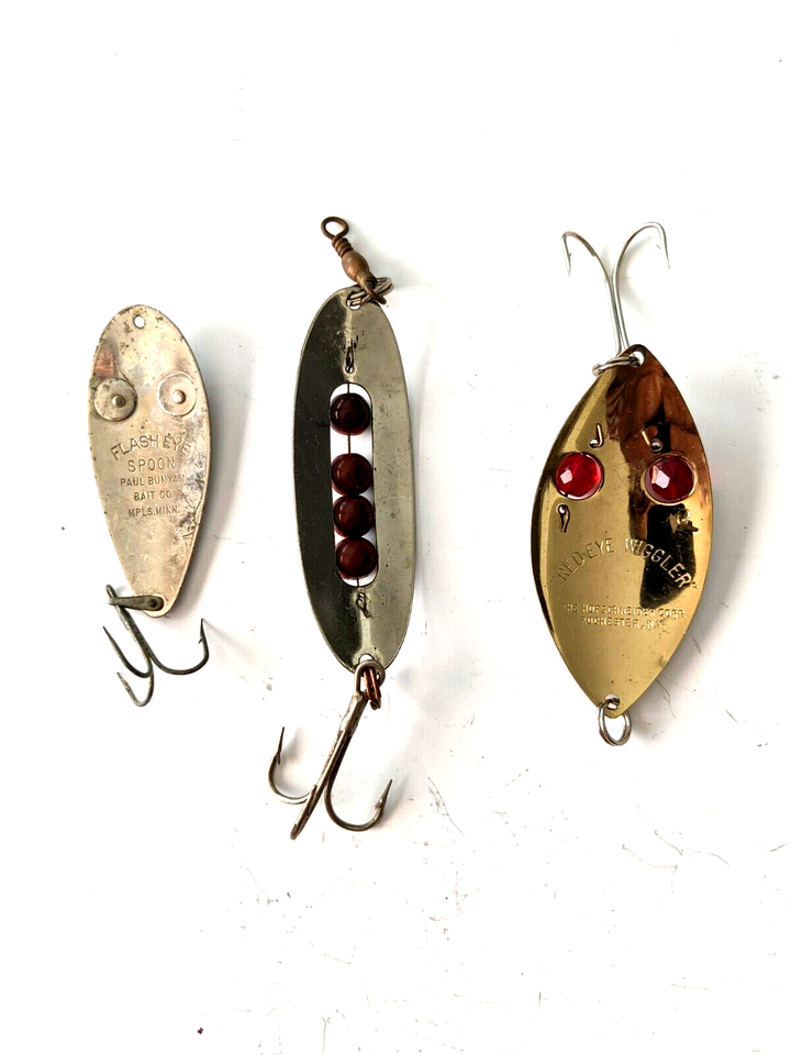 Lot of 3 vintage spoons- 1 Lucky Strike, 1 Red Eye Wiggler, 1 Flasheye ...