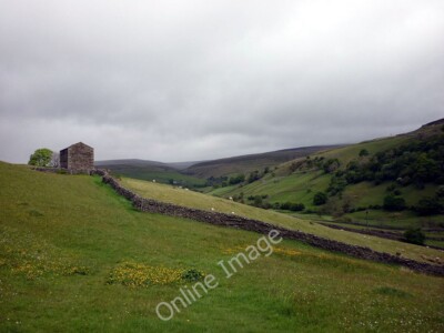Photo 6x4 Approaching a barn near Angram Angram/SD8899 One of dozens in ...