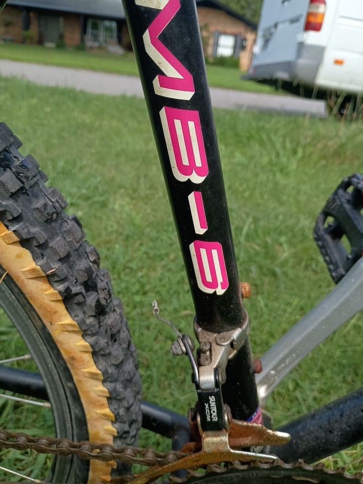 Vintage BRIDGESTONE MB-6 TRAILBLAZER Mountain bike Cr-mo 17" Frame 24 ...