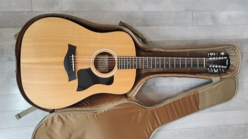 Taylor 150e Acoustic / Electric 12-String Guitar with Soft Case ...