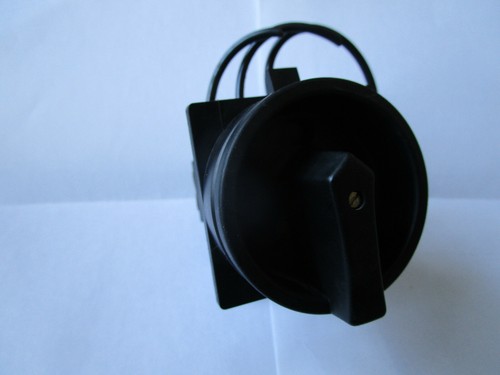 Klöckner Moeller P1-32 * Hauptschalter * VDE 0660 BS 5419 IEC 408 | eBay.de