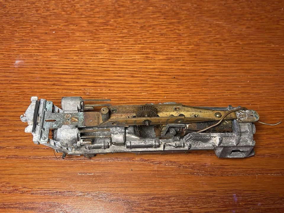 4-6-2 ECONOMY PACIFIC STEAM LOCOMOTIVE BOILER & CHASSIS - VINTAGE HO ...