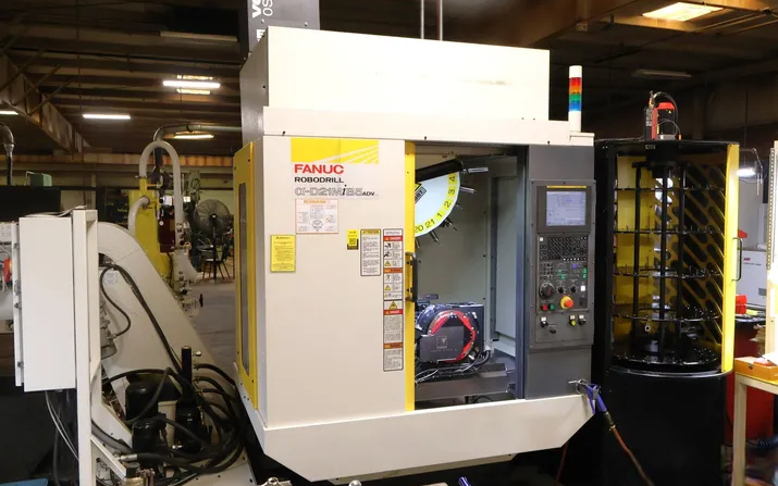 FANUC ROBODRILL ALPHA D21MIB5 VERTICAL MACHINING CENTER NEW: 2019 | AG ...