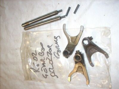 Yamaha YZF R6 5EB 99/02 fourchettes de sélecteur de vitesses. gear ...