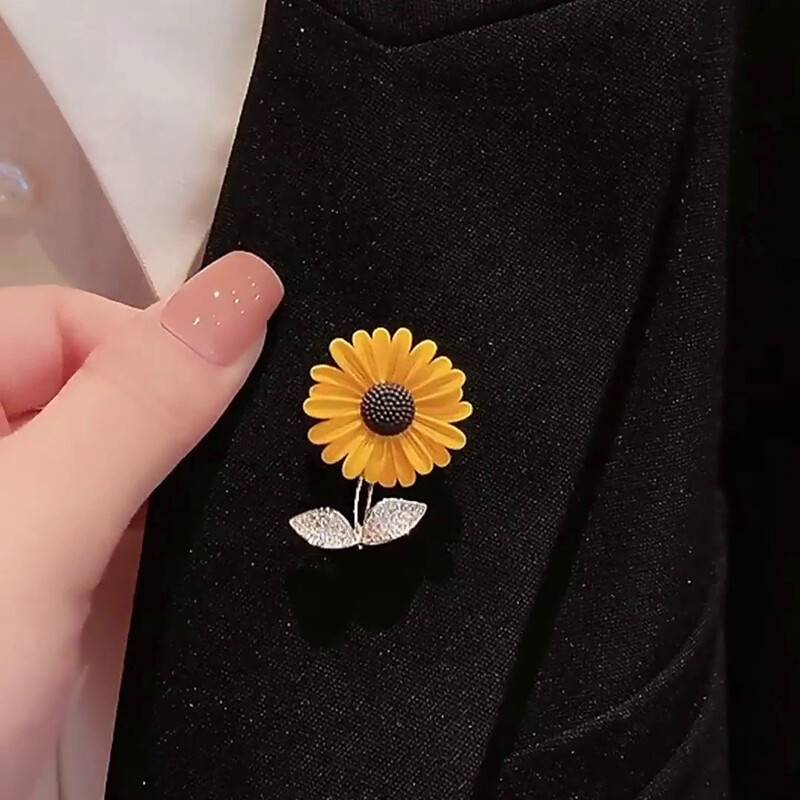 Sunflower Brooches For Women Unisex Enamel Summer Beauty Sunflower Party Office | eBay Australia