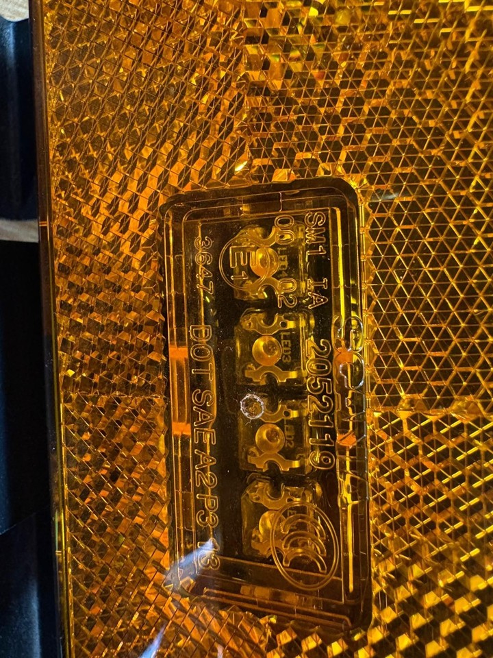 Scania Amber Side Marker Light x 2 | eBay UK