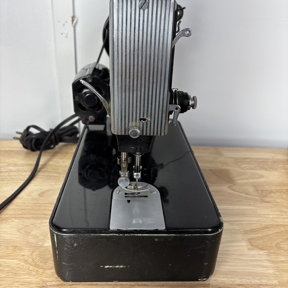Vintage Singer Spartan Sewing Machine Simanco RFJ9-8 with Pedal TESTED ...