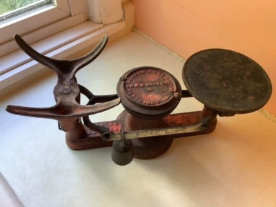 Scales - Antique Howe Scale