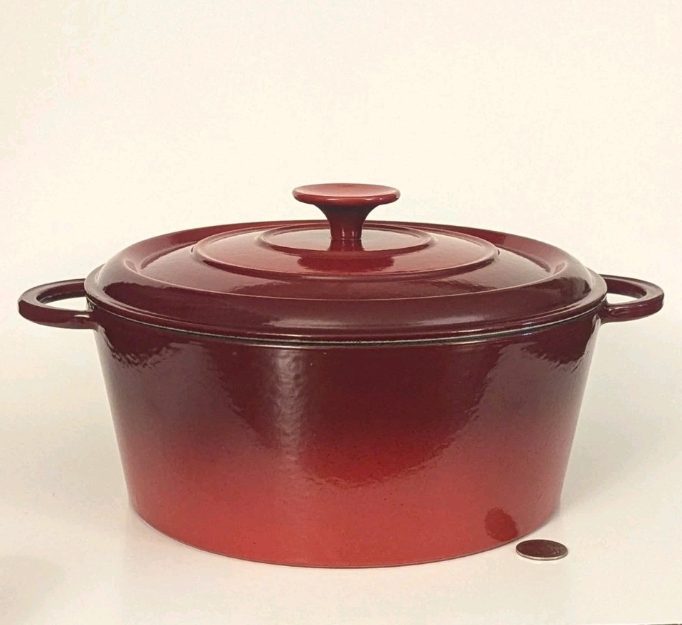 Staub Basix Enameled Cast Iron Round Dutch Oven #26 Red Made In France ...