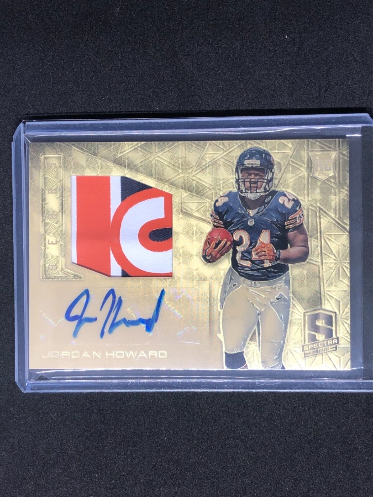 2016 Spectra Jordan Howard Rookie Bears Logo Patch Auto RPA 1/1 Gold ...