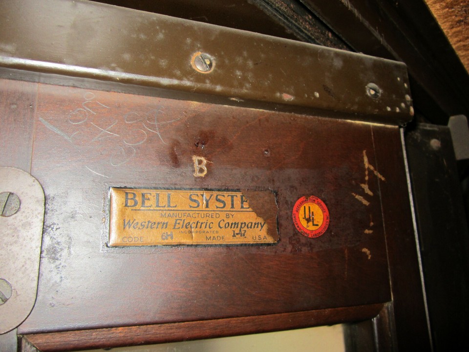 BELL SYSTEMS PHONE BOOTH 1947 *RARE* | eBay