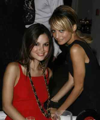 BEAUTIFUL RACHEL BILSON & NICOLE RICHIE 8X10 Photo | eBay