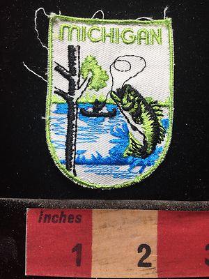 Vtg Michigan Fisherman Angler Jacket Patch ~ Fish Largemouth Bass ...