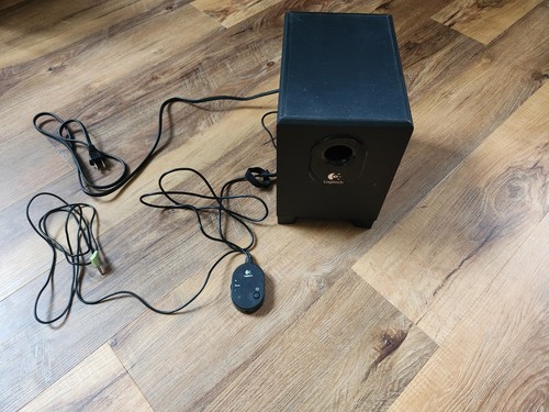 Logitech Z313 Subwoofer for Analog 3.5mm Audio | eBay