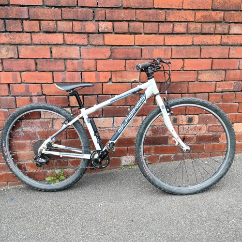 Islabikes Beinn 29 Hybrid Bike White Aluminium Frame | eBay UK