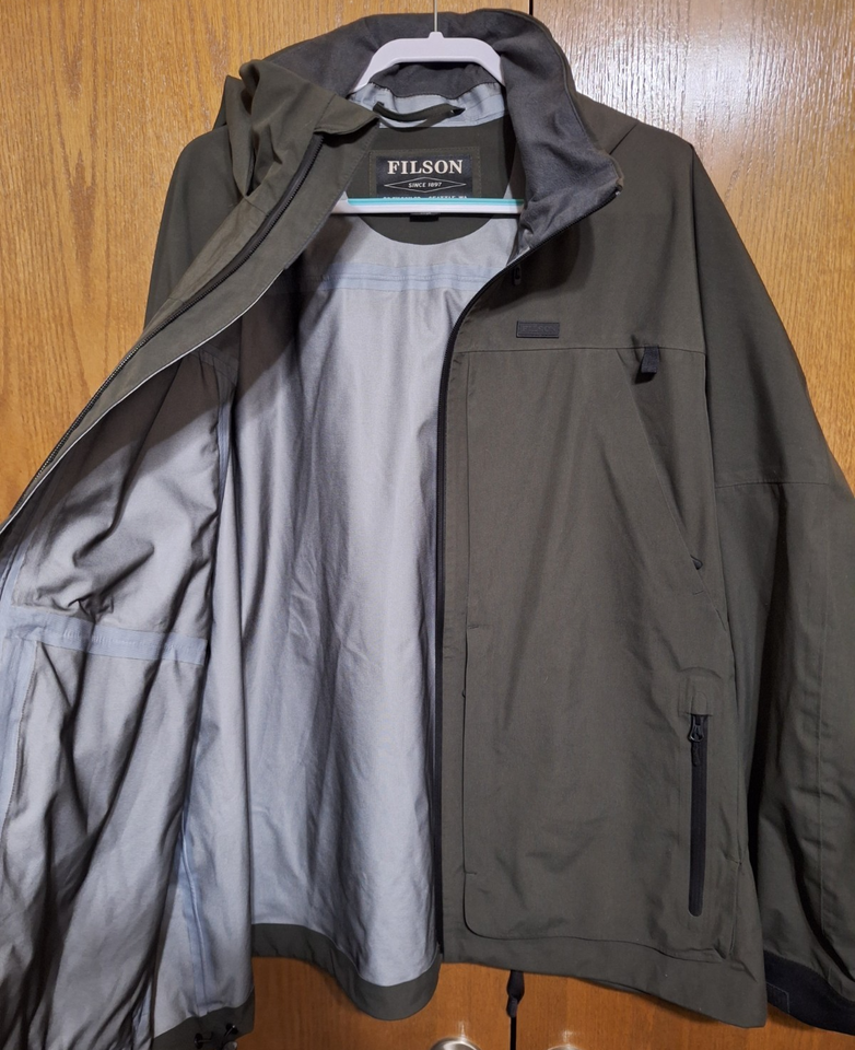 Filson Skagit Fishing Rain Jacket Waterproof Breathable Peat Green Men ...