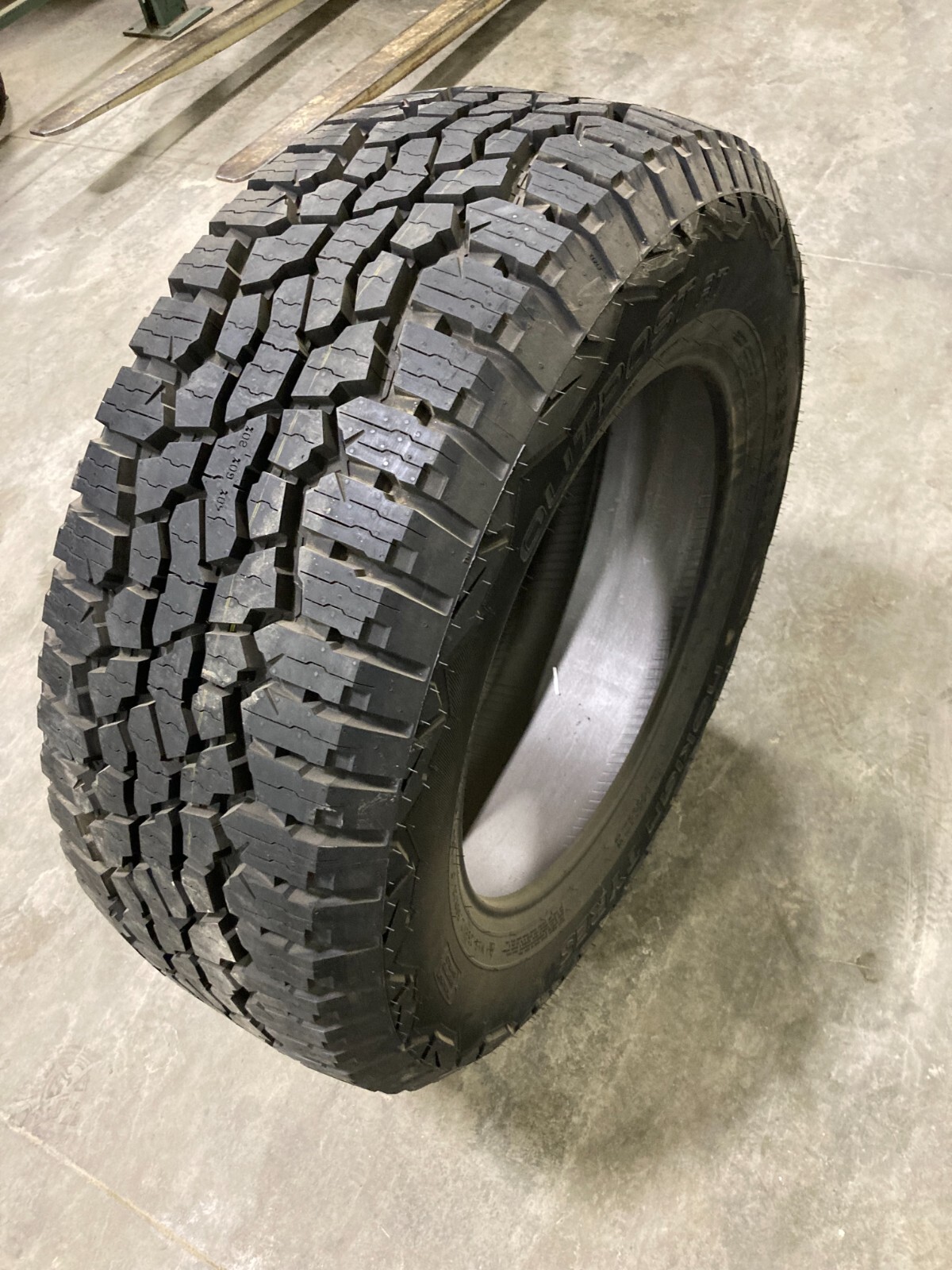 Nokian Outpost AT 275/65R20 Tire for sale online | eBay