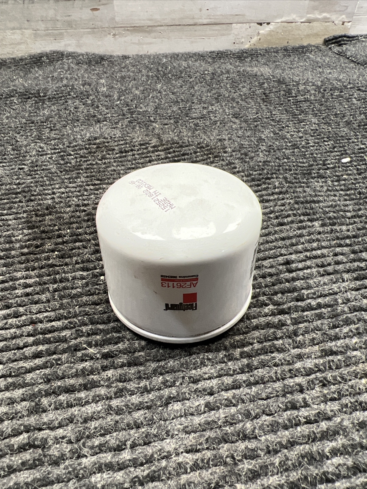 FLEETGUARD AF26173 - Air filter cross reference