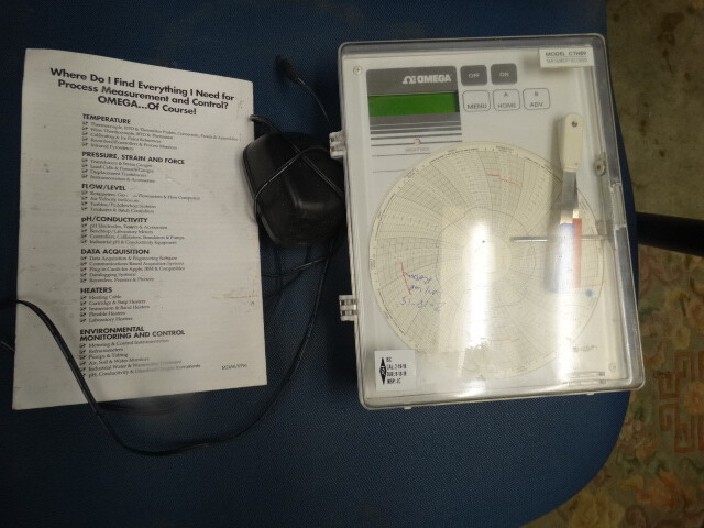 OMEGA CTH89 Temperature Humidity Dewpoint Circular Chart Recorder W ...