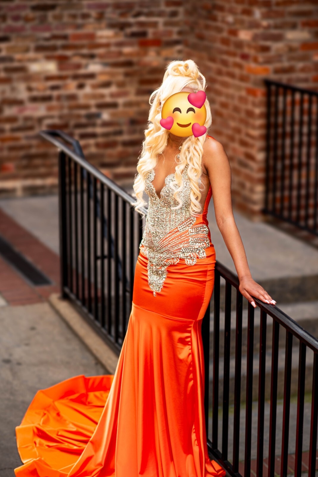 prom dresses used size medium - Gem