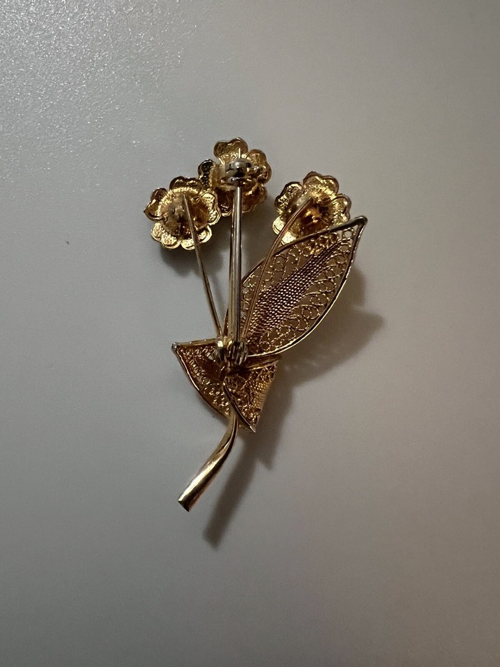 Vintage Filigree Faux Pearls Flowers Floral Long Stem pin brooch Gold ...
