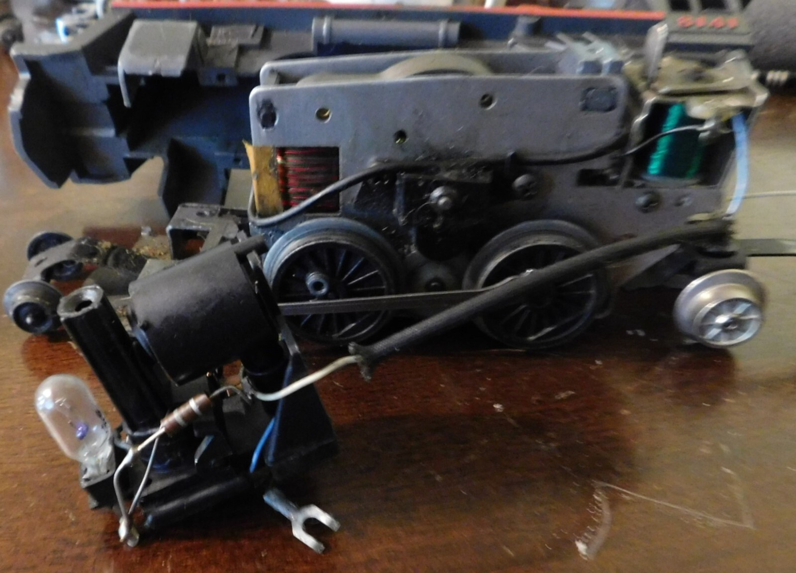 Lionel AC 2-4-2 Locomotive ~ PENNSYLVANIA ~ Light, Sound & Smoke Rd ...