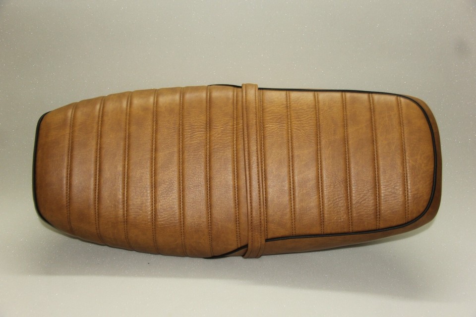 1978-1979 Kawasaki KZ400 B1 B2 C1 C2 motorcycle seat saddle CODE: L2708 ...