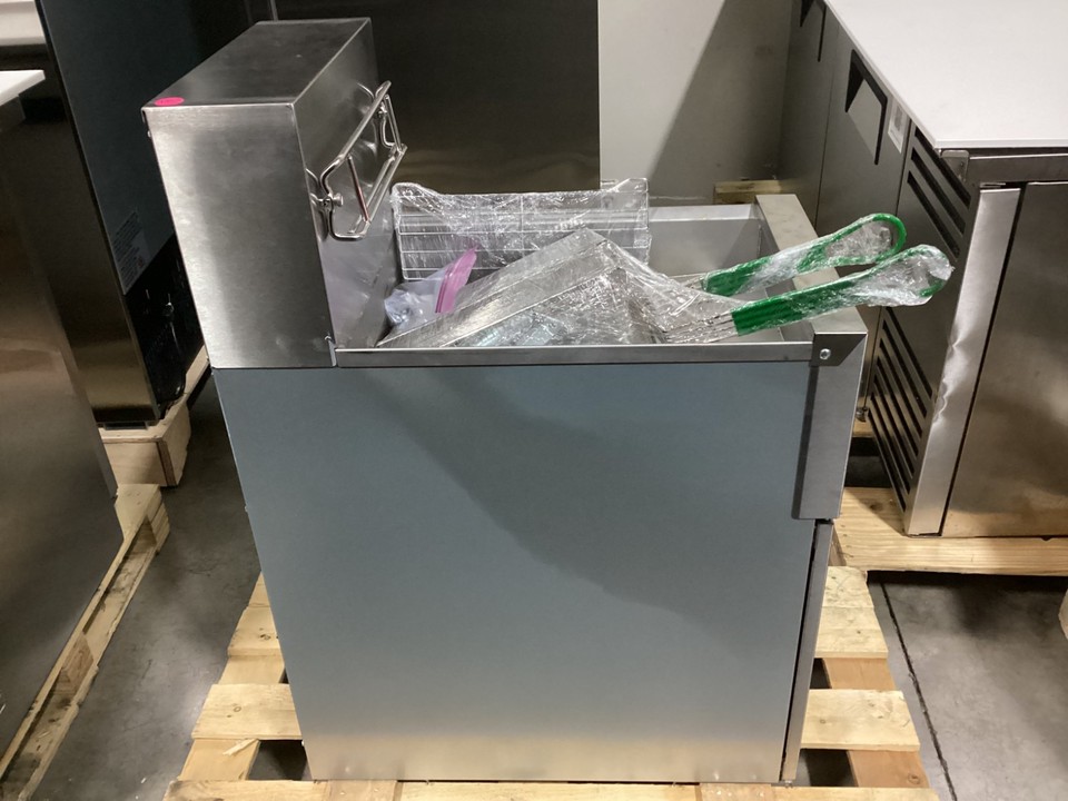 |1463| Dean SR114E Electric Fryer - (1) 40 lb. Vat, Floor Model, 208v ...