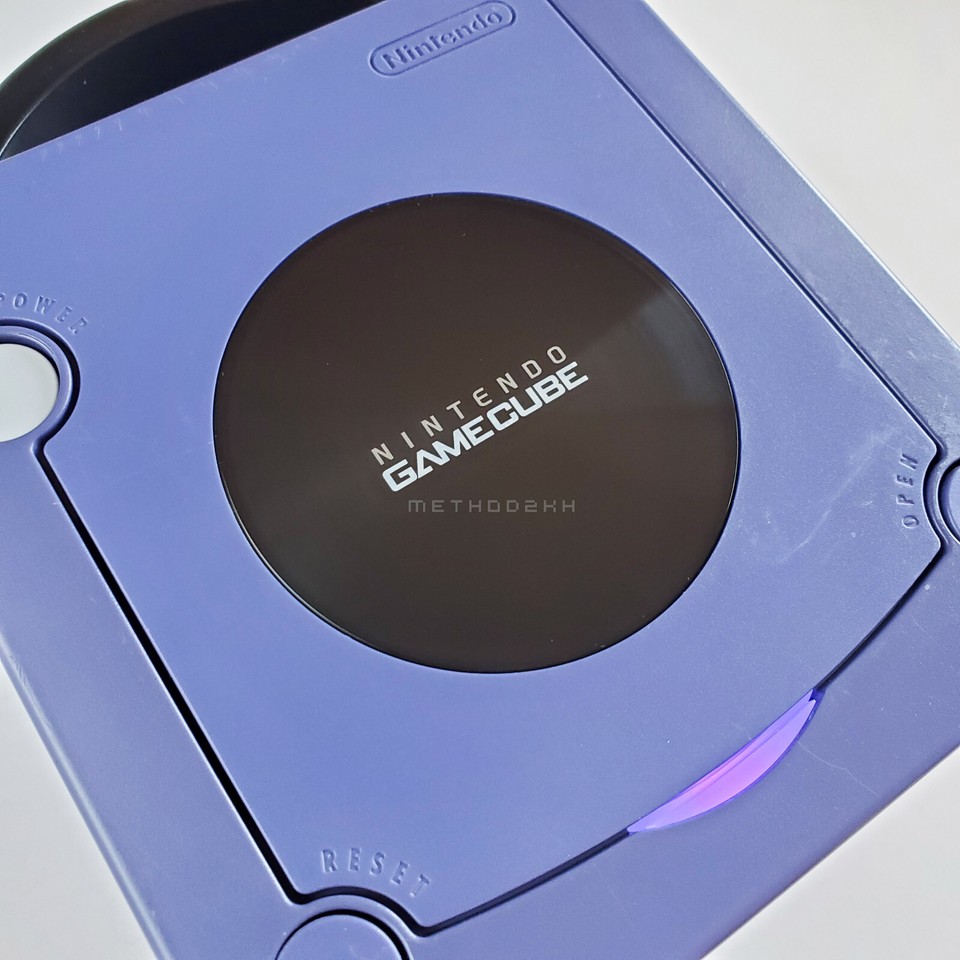 Nintendo GameCube OEM Center Jewel Lid Logo Emblem Replacement Detailed ...