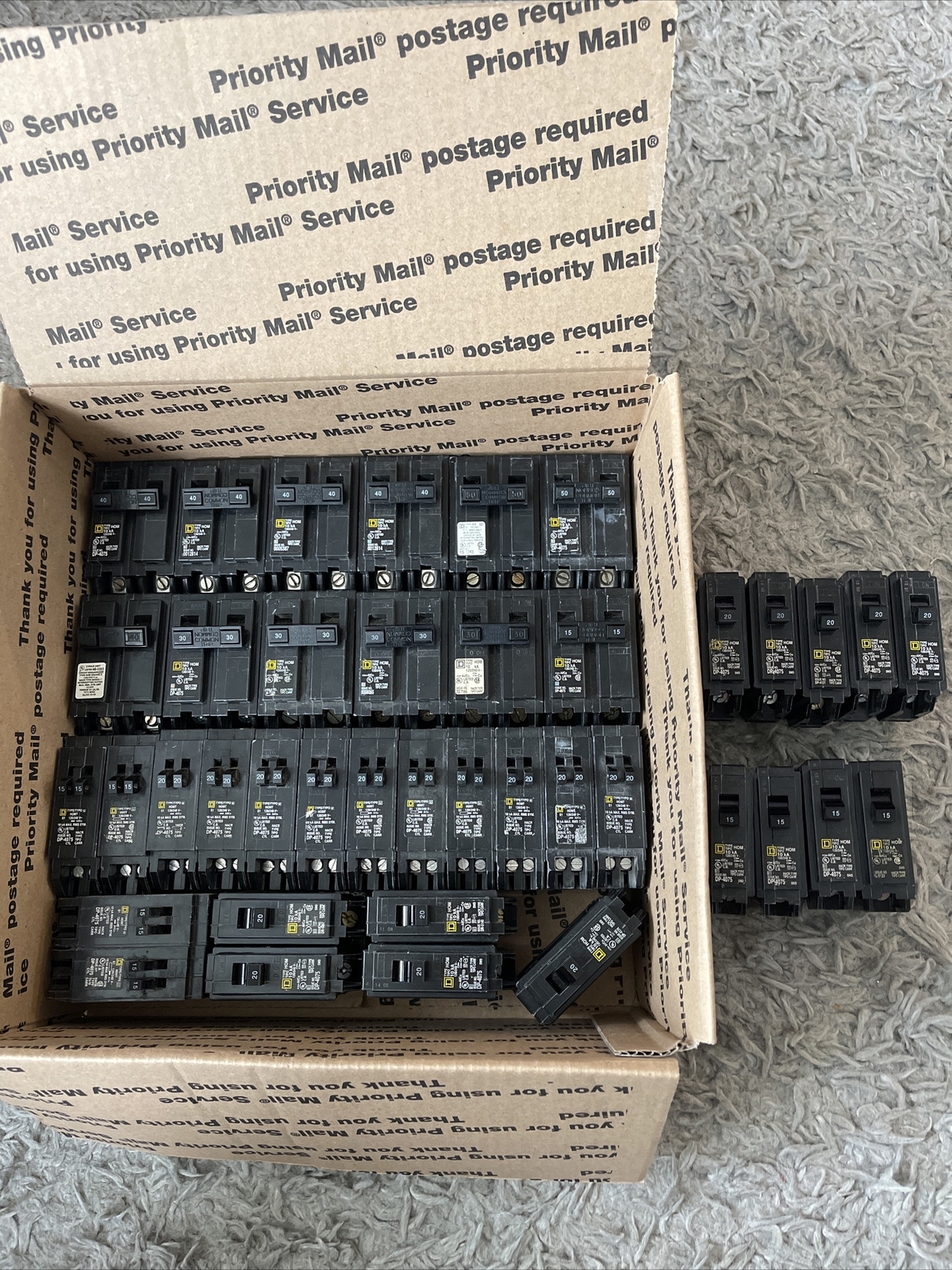 LOT of 40 SQUARE D HOMELINE HOM Tandems 2-pole Single Pole Breakers | eBay