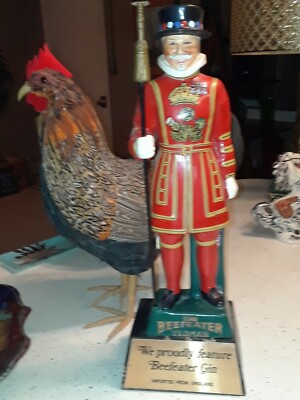 Early Beefeater Gin Hand Painted Back Bar Display Statue | eBay