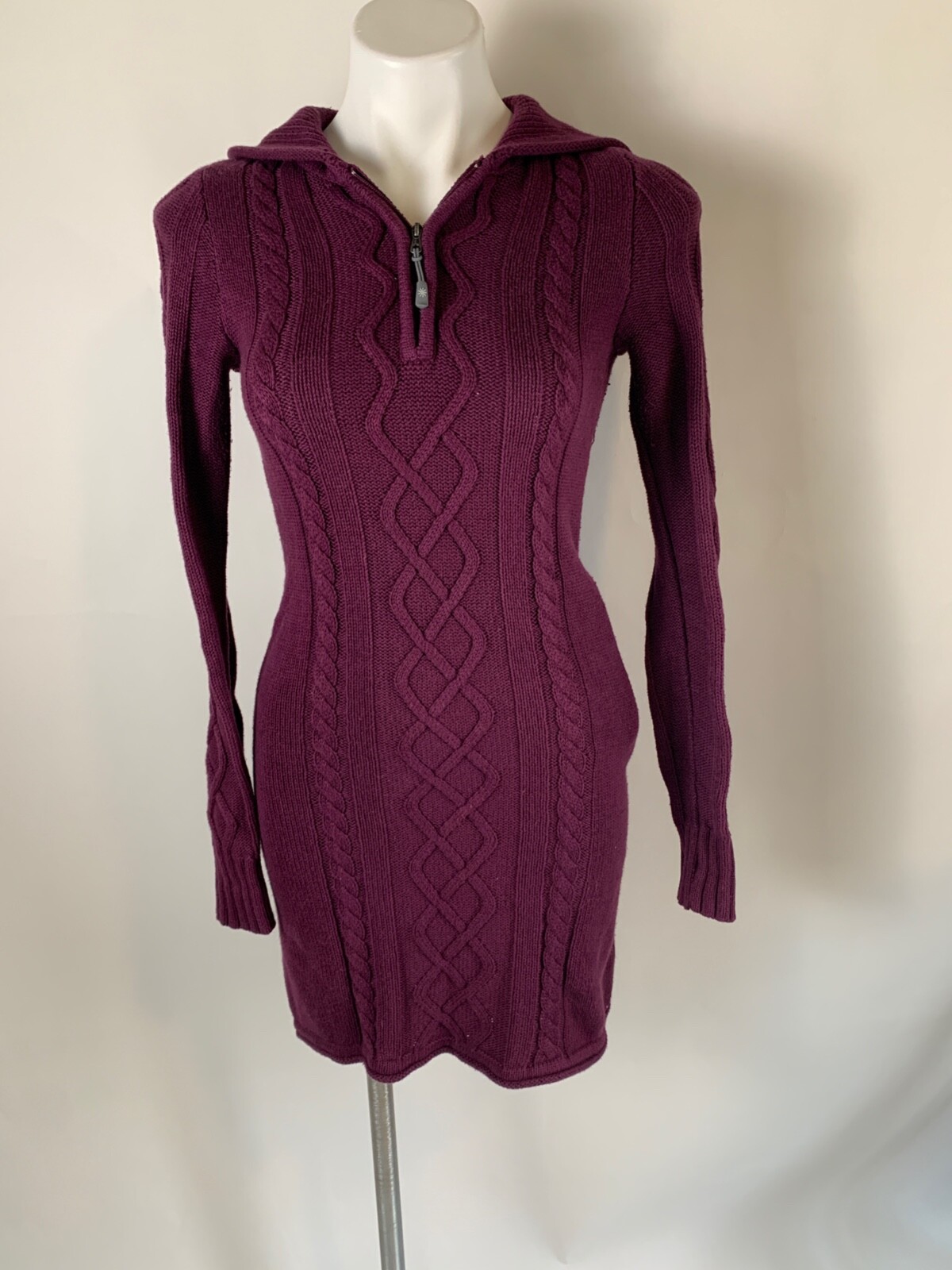 Athleta Hut to Hut Purple Cable Knit Hooded Sweater D… - Gem