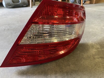 2008 - 11 Mercedes C300 W204 Right Passenger Tail Light Assy *Non Led ...