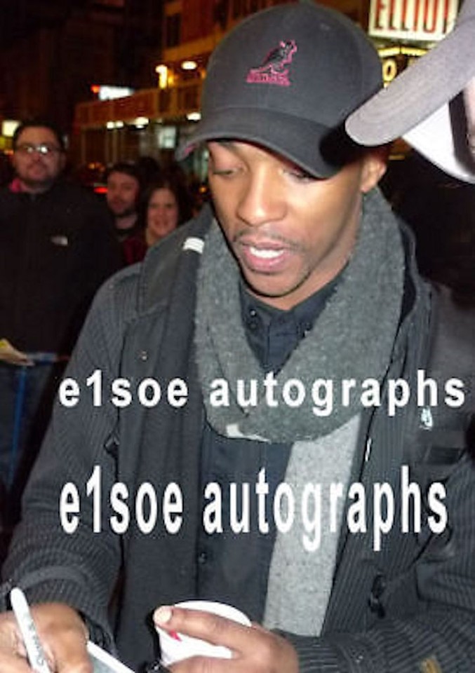 Anthony Mackie signed Hurt Locker 8x10 photo in person. Proof. Captain ...