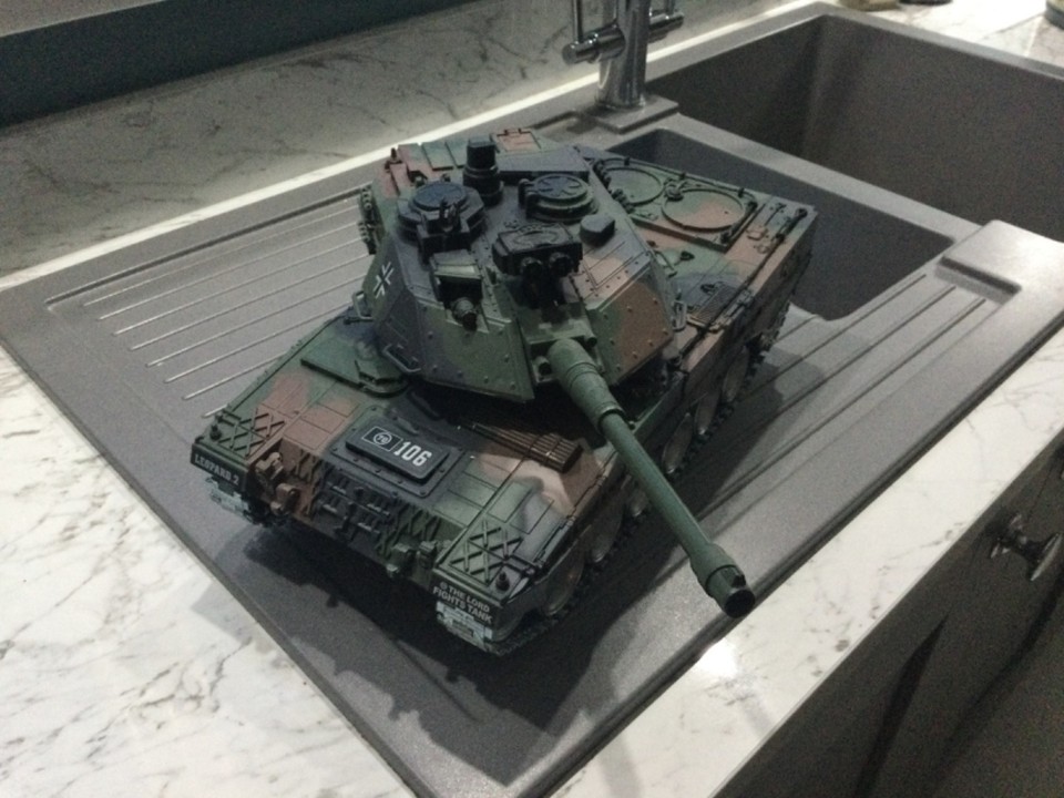 1:18 Simulation Remote Control Tank Gears of War | eBay UK