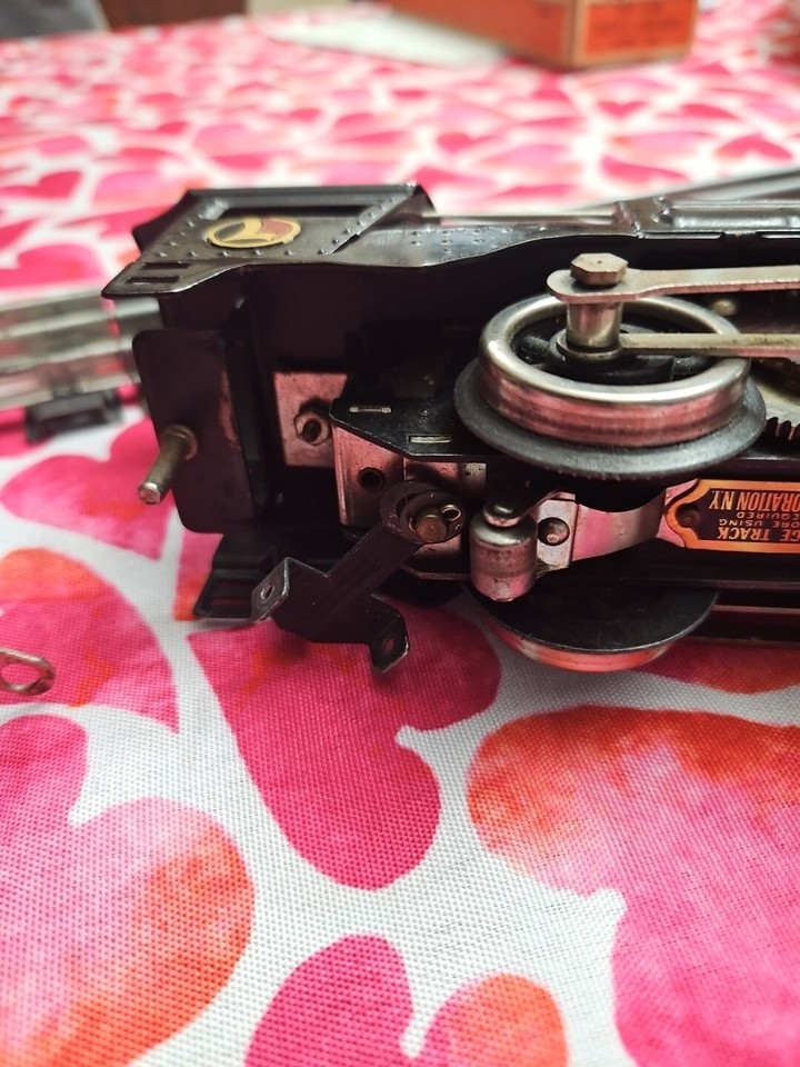 Lionel 259E Vintage O Prewar 2-4-2 Streamlined Steam Locomotive ...