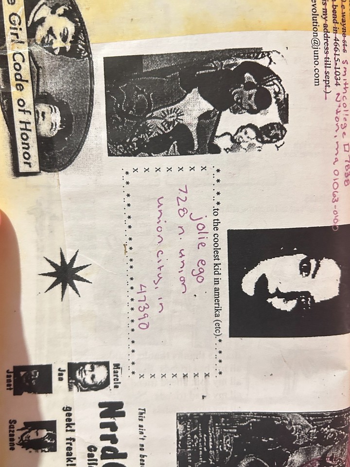 Riot Grrrl Press zine pack #4 RIOT GRRRL ZINES FROM THE 1990S Huggy ...