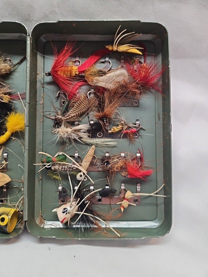Vintage Green Metal FLY BOX Ventilated Box PACKED with Vintage Flies ...