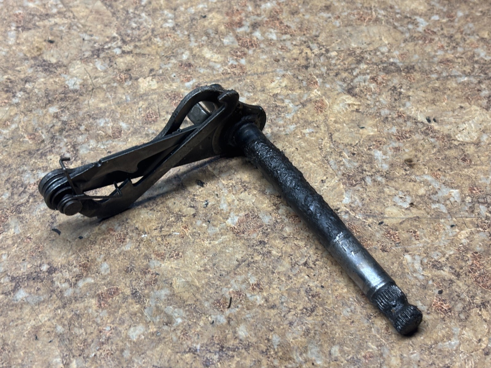 1981 Kawasaki KZ1100 Gear Shift Spindle Rods Spline Shifter Shaft 81 KZ ...
